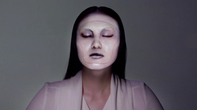 Real-Time Face Mapping – Fubiz Media