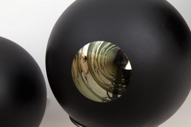 Circle Reflections Installation – Fubiz Media