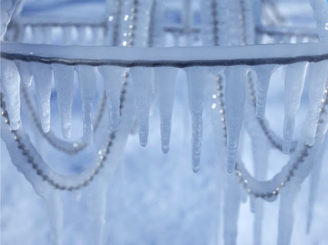 Frozen Light – Fubiz Media
