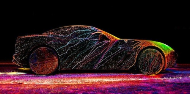 Glowing Painted Ferrari – Fubiz Media
