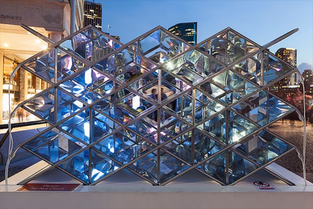 Light Installation For Vivid Sydney – Fubiz Media