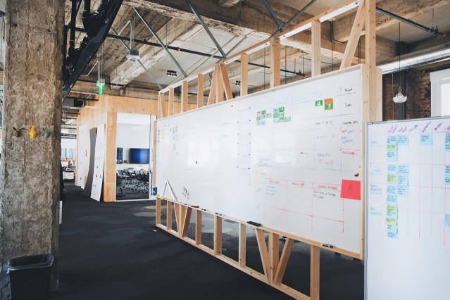 Inside Medium Office – Fubiz Media