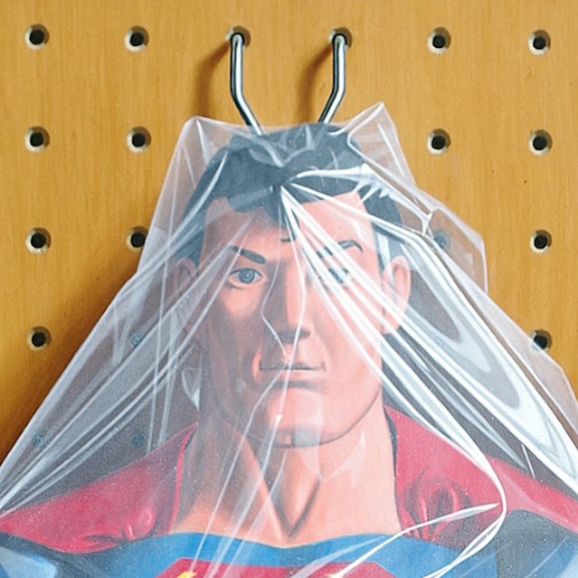 Paintings of Super Heroes in Plastic Pocket – Fubiz Media