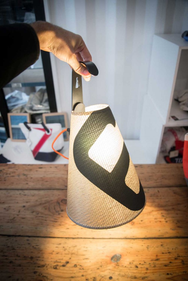 Baladeuse 727 par 727 Sailbags & Elomax – Fubiz Media