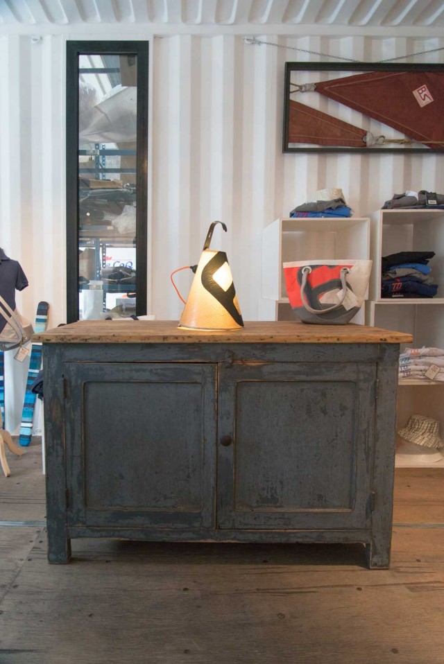 Baladeuse 727 par 727 Sailbags & Elomax – Fubiz Media