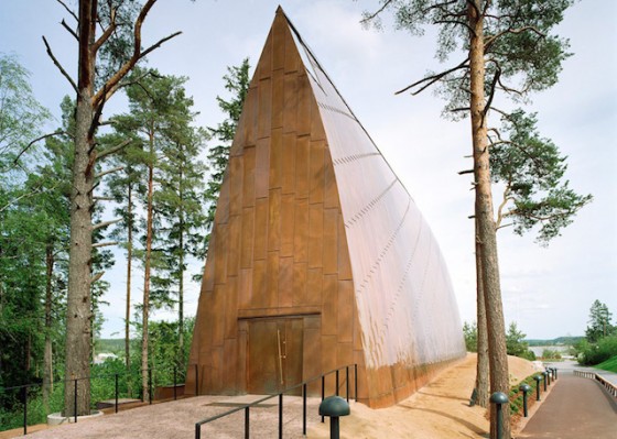 Curved Chapel in Finland – Fubiz Media