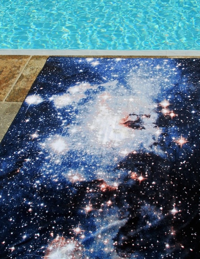 Cosmic Carpets and Towels – Fubiz Media