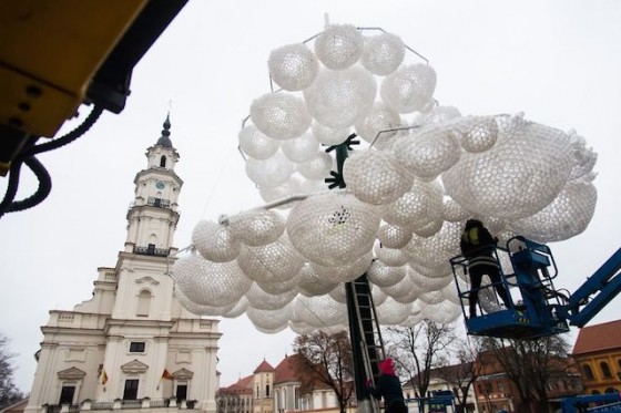 Christmas Tree Cloud – Fubiz Media