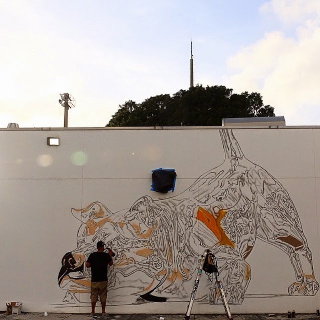 Metallic Dog Mural – Fubiz Media