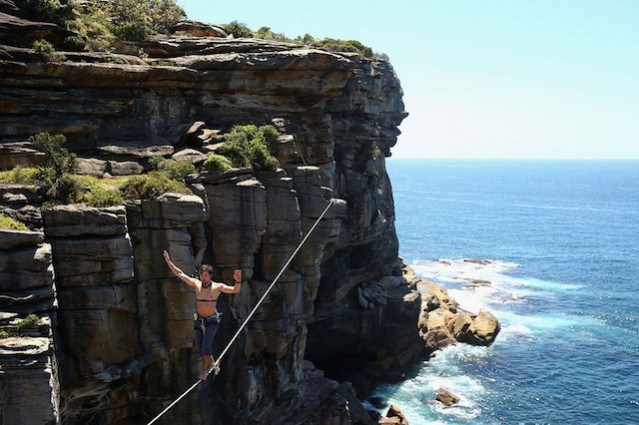 Slacklining in Australia – Fubiz Media