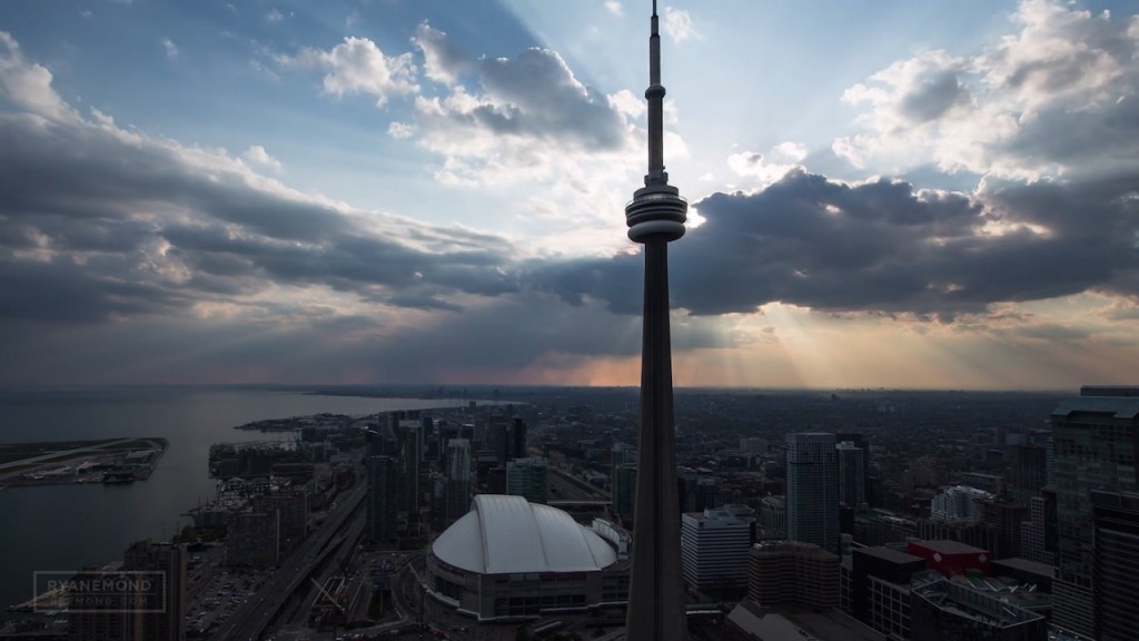 Toronto Skyline – Fubiz Media