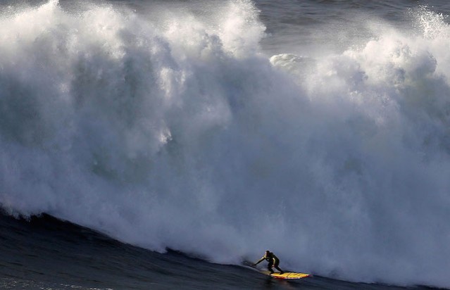 Surfing on Big Waves in Portugal – Fubiz Media