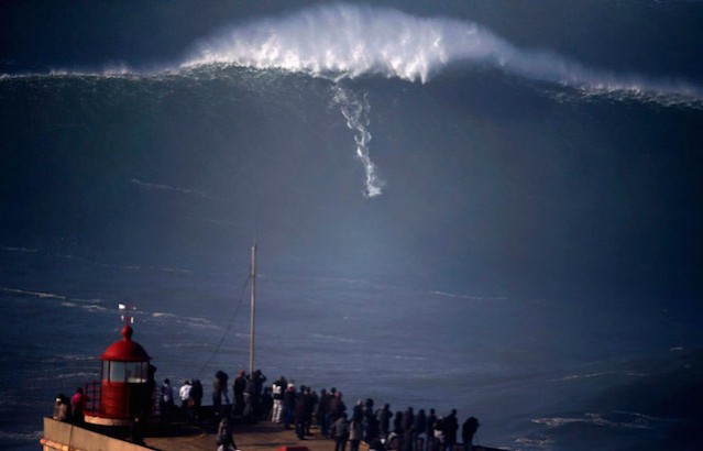 Surfing on Big Waves in Portugal – Fubiz Media