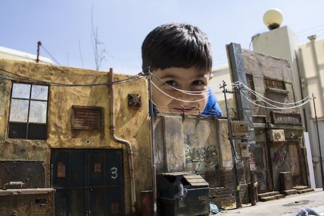 Highly Realistic Miniature Street – Fubiz Media