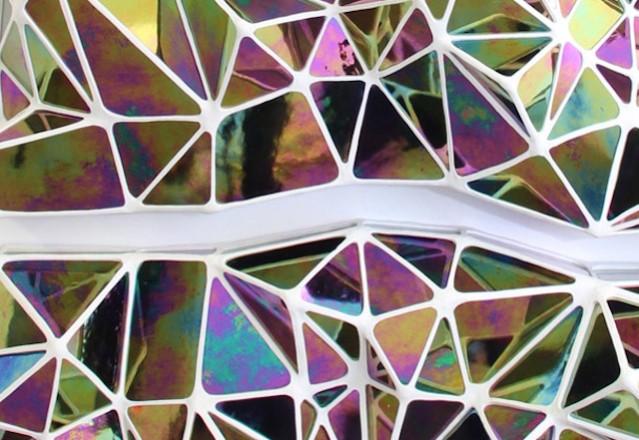 Prismatic Glass Sculptures – Fubiz Media