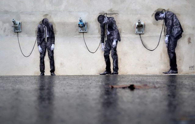 Street Art by Charles Leval – Fubiz Media