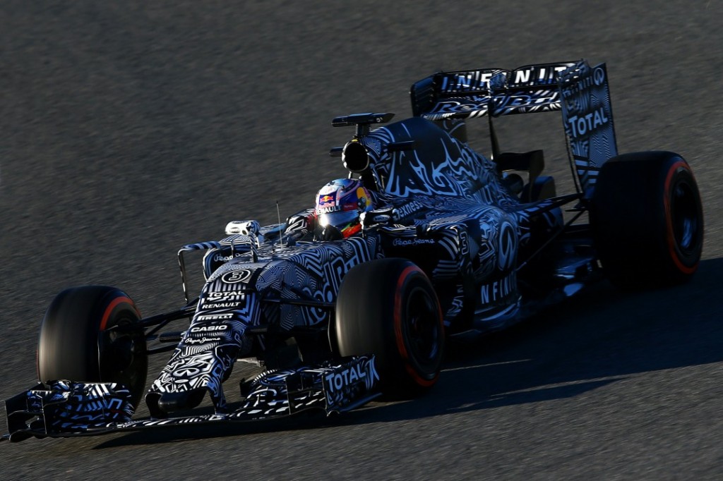Red Bull RB11 Formula 1 Car – Fubiz Media