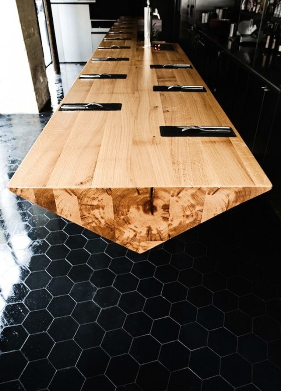 Wooden Prism Bar – Fubiz Media