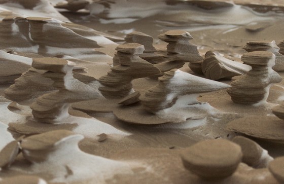 Ice Sand Sculptures in Michigan Lake – Fubiz Media