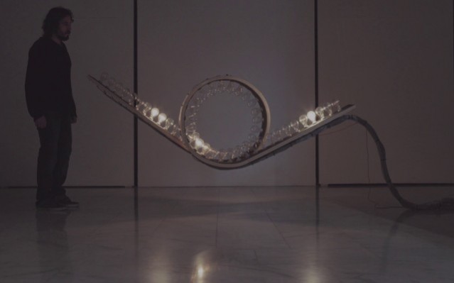 Interactive Light Using Physics Simulator – Fubiz Media