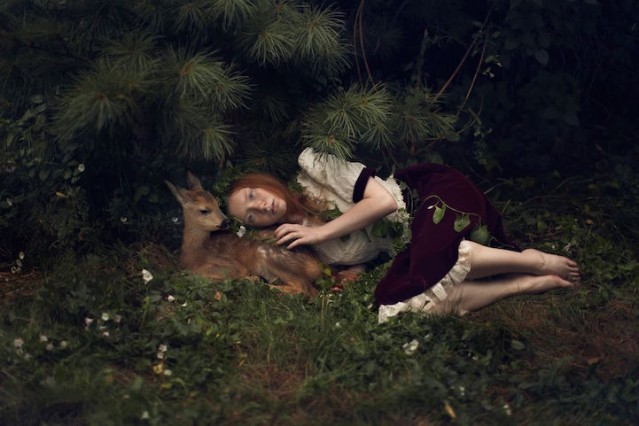 Portraits of Women with Wild Animals – Fubiz Media