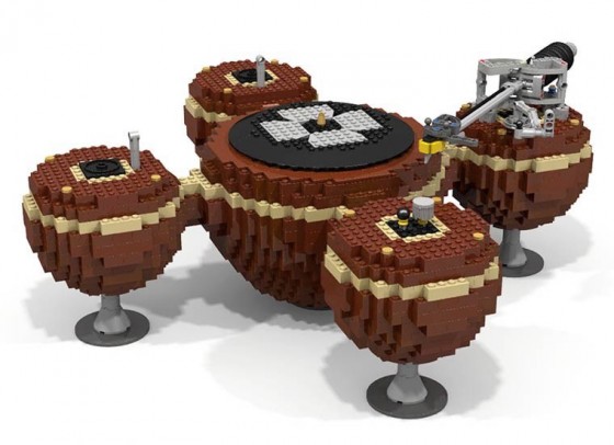 The LEGO Turntable – Fubiz Media