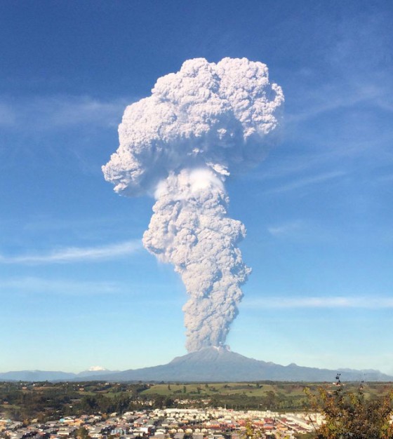 Impressive Volcano Eruption in Chile – Fubiz Media