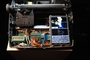 A Writing Machine That Prints Selfies – Fubiz Media