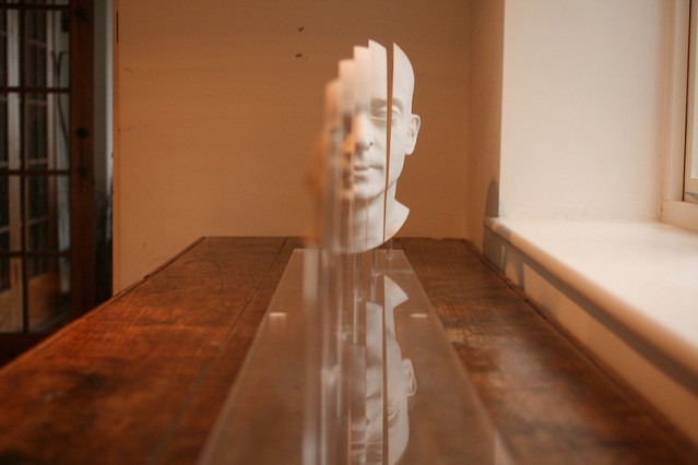Anamorphic Head Sculptures – Fubiz Media