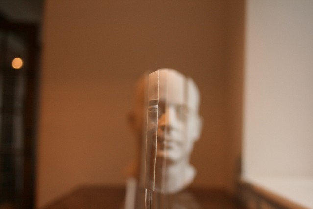 Anamorphic Head Sculptures – Fubiz Media