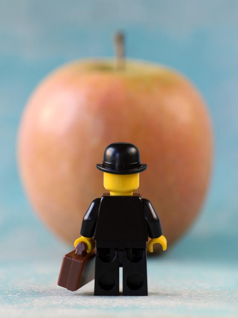 Adventures of LEGO Figures in Real Life – Fubiz Media