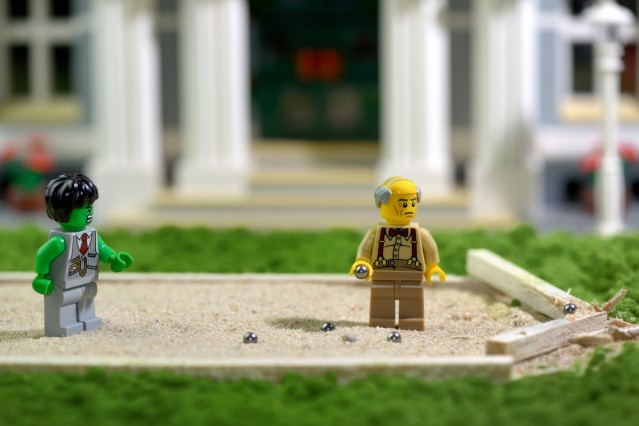 Adventures of LEGO Figures in Real Life – Fubiz Media