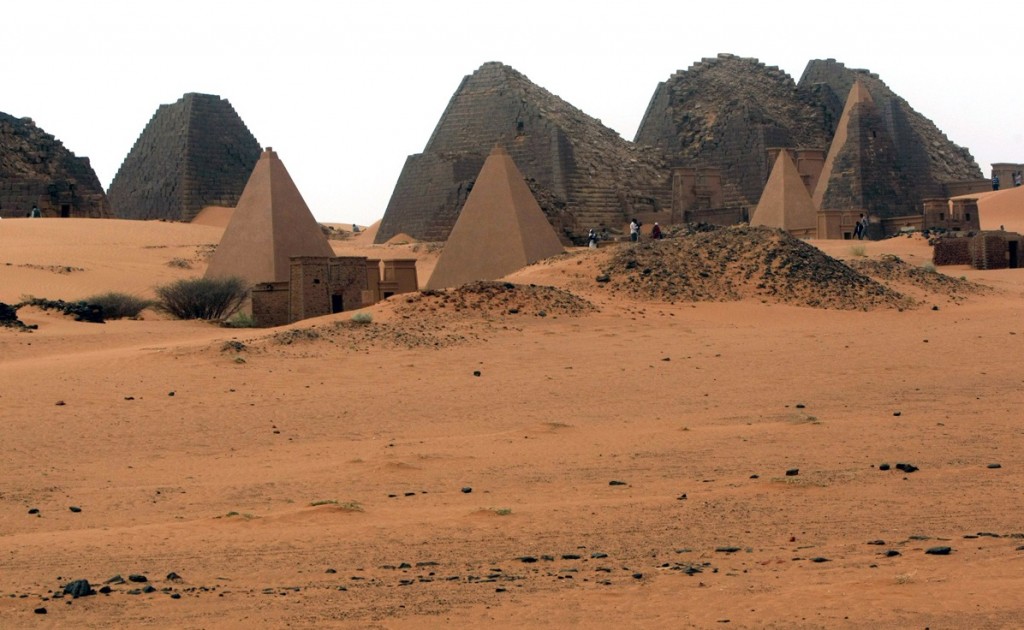 The Forgotten Pyramids of Meroe – Fubiz Media