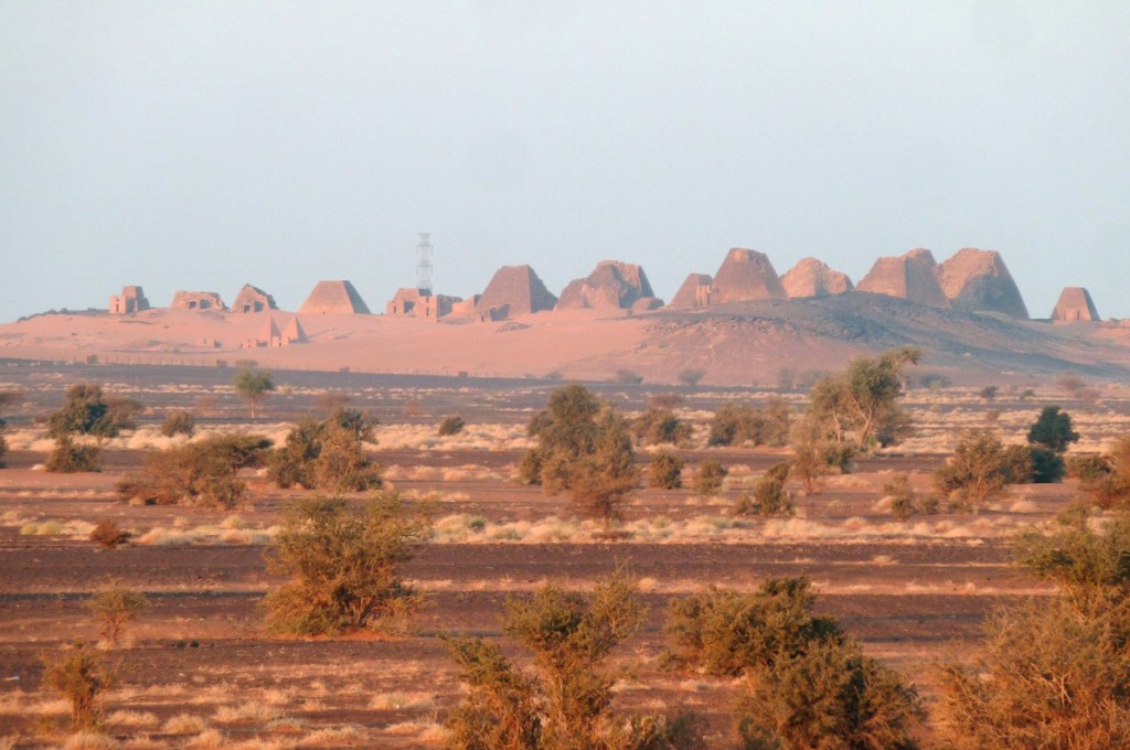 The Forgotten Pyramids of Meroe – Fubiz Media