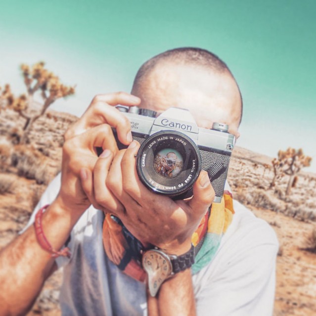 Self-Portraits With a Mirror – Fubiz Media