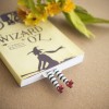 Tiny Legs Bookmarks – Fubiz Media