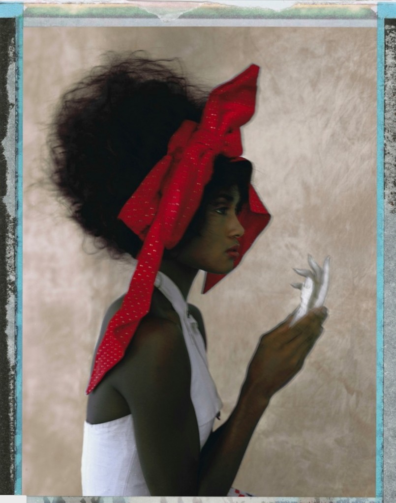 Fuzzy Retro Women by Rus Anson – Fubiz Media