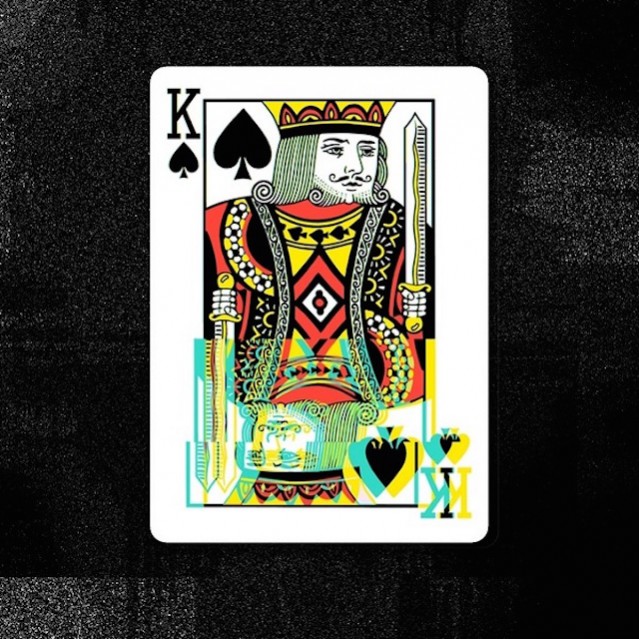 Deck of Playing Cards Featuring Glitches – Fubiz Media