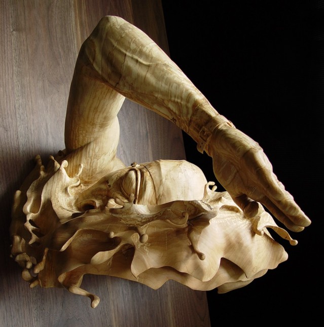 Movement Expression Wooden Sculptures – Fubiz Media