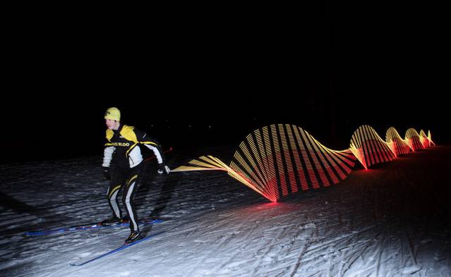 Movements Captured in Light Painting – Fubiz Media