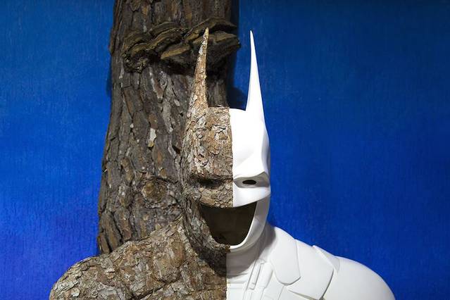 Batman in Wood – Fubiz Media