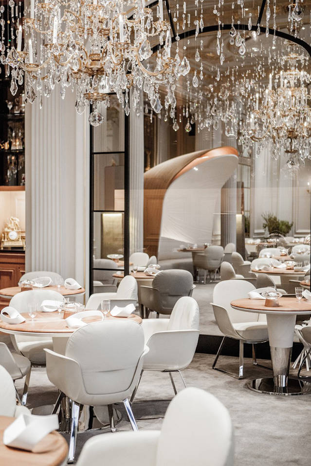 Plaza Athénée Restaurant in Paris – Fubiz Media