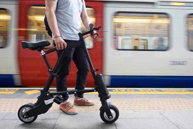 The World Lightest and Most Compact Electric Bike – Fubiz Media