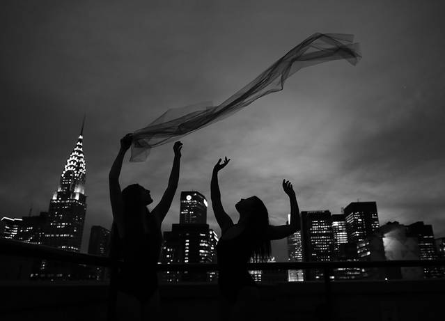 Black and White Dancers Portraits in New York City – Fubiz Media
