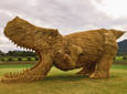 Giant Straw Dinosaurs and Animals in Japan Fields – Fubiz Media