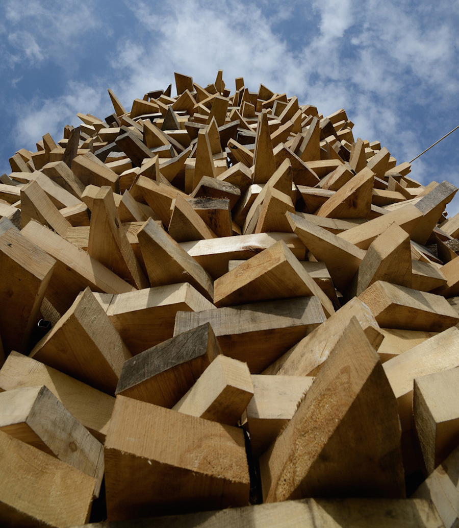 Wooden Off-Cuts Architectural Structure – Fubiz Media