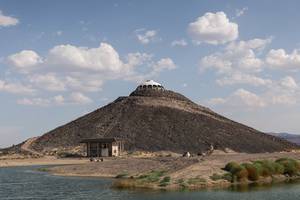 The Volcano House in California – Fubiz Media