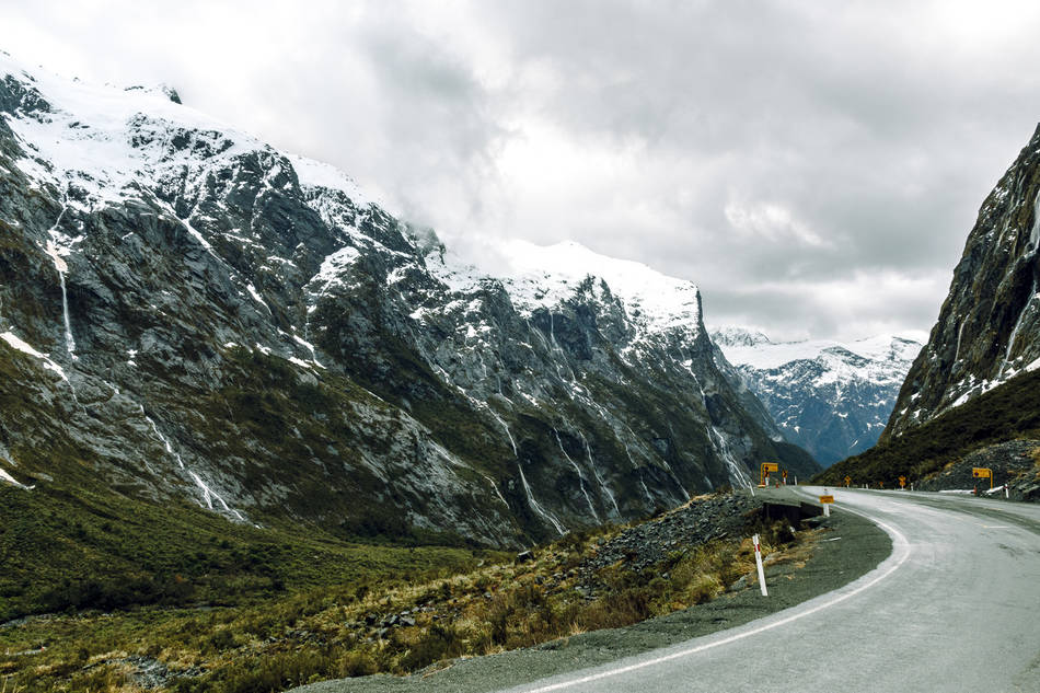 New Zealand’s Roads – Fubiz Media