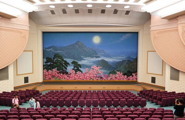 North Korean Building Interiors – Fubiz Media