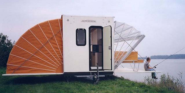 Functional Extendable Campervan – Fubiz Media